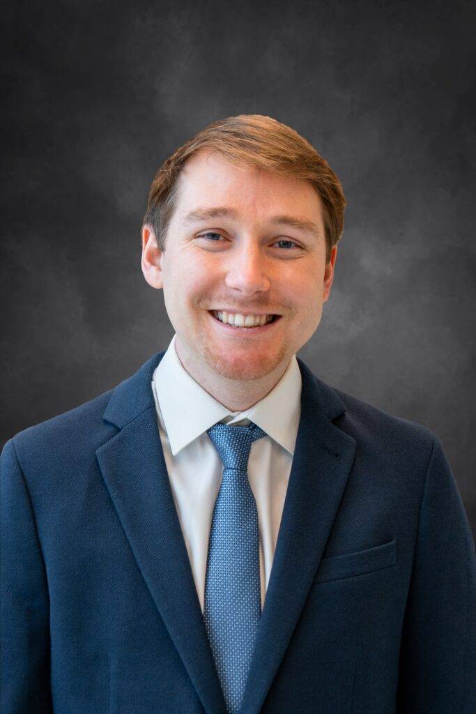 Congratulations Eric Montgomery | Maple Mutual Insurance